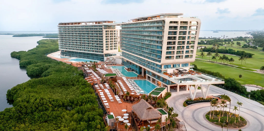 Hyatt Vivid Grand Island Resort Map | Best All Inclusive